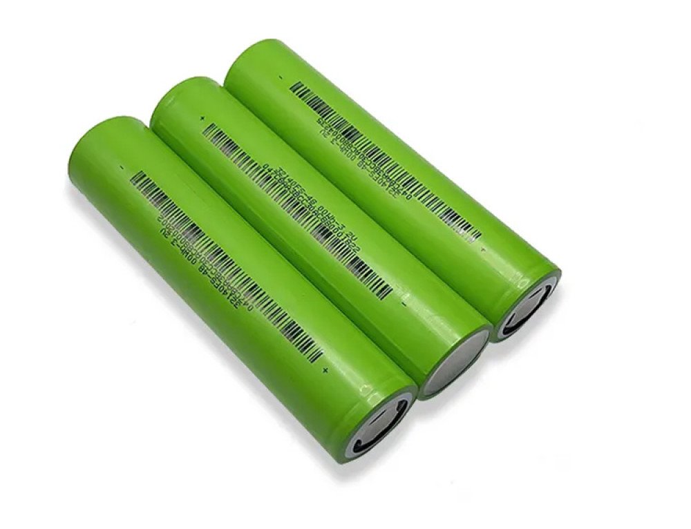 33140 3.2V 15Ah LiFePO4 Battery Cell for Energy Storage - CMX battery